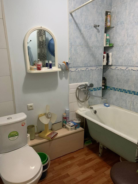 Продаётся квартира Чиланзар 9 квартал 2/1/4 кирпич