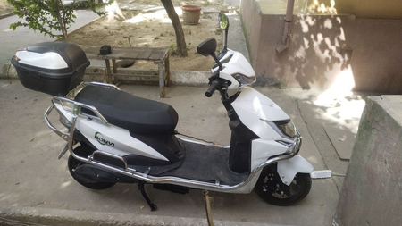 Skuter 2024 olingan 6 batareyka miyasi 1800w Скутер в отличном состоя