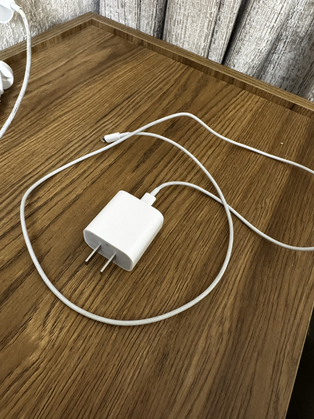 Зарядка для iphone оригинал