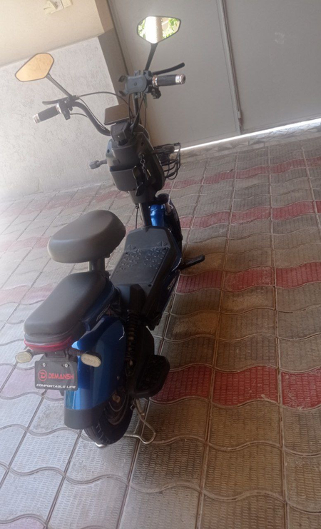 Skuter holati yaxshi narxini yana kelishamiz