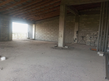 Superda uy sotiladi 29500$