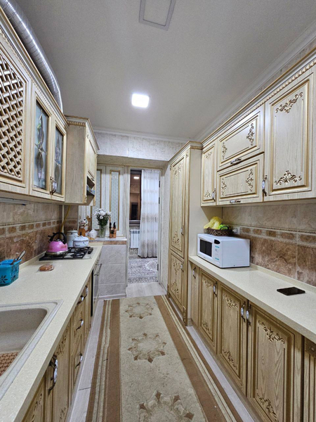 Продам Большую квартиру 5/4/4 Генерал Петрова 77 серия
