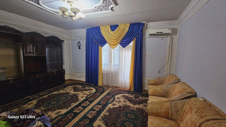 Продаётся 2-х комнатная в Бухаре 82кв м