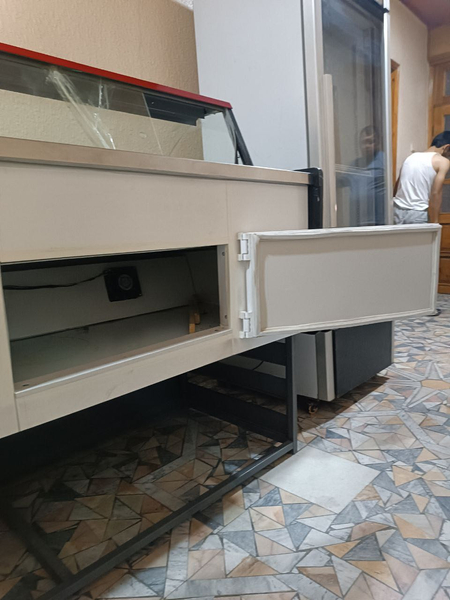 vitrina xolodin 2ta
