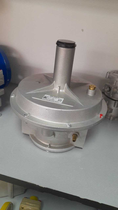 Регулятор давления газа