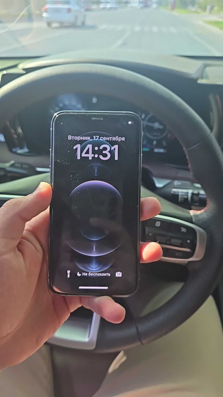 Iphone x 12pro qilingan