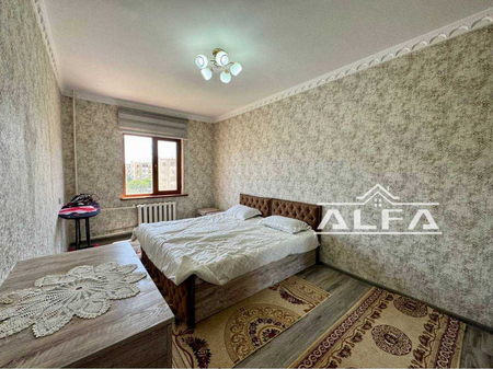 3 xonali 85m² 4-qavat uy sotiladi Ikkilamchi kreditka ham beriladi
