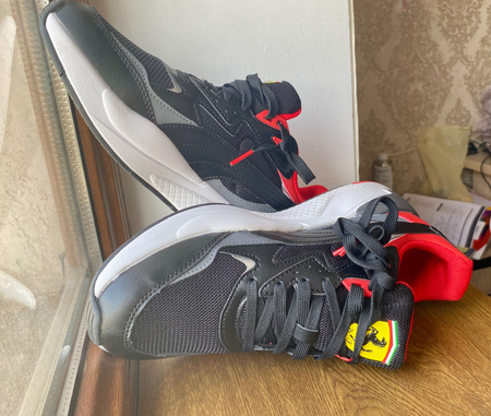 Кроссовки Puma x Ferrari