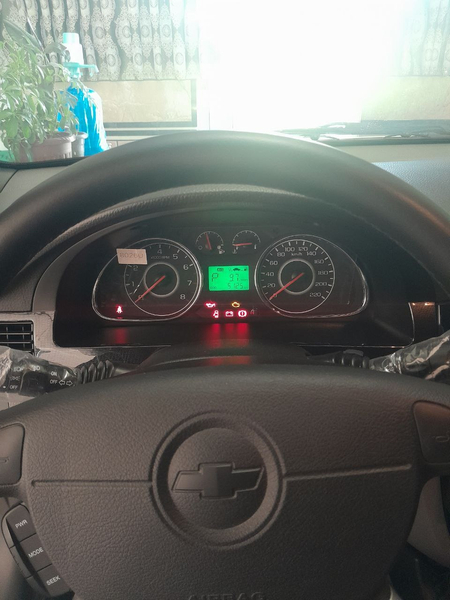 Lacetti 1.5 yangi