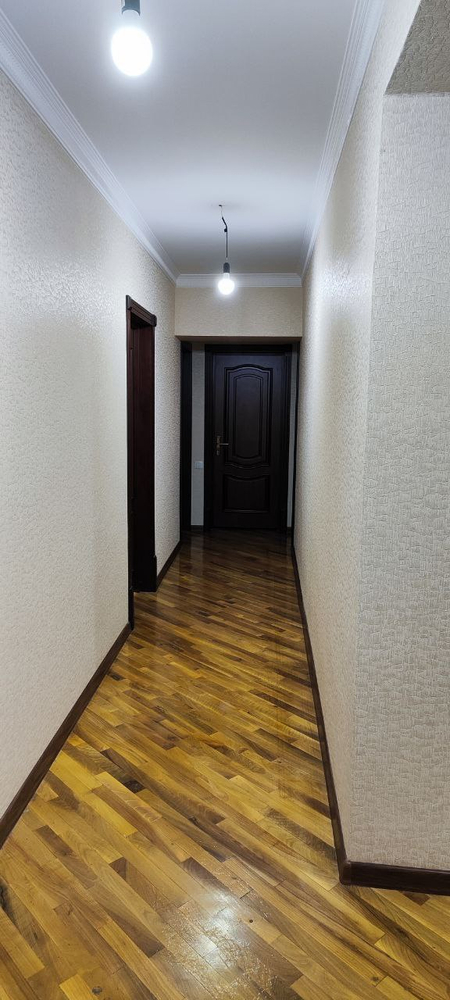 Продается Банковский дом 4/2/4 Буз базар.