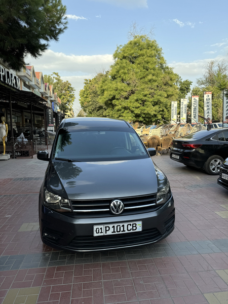 Volkswagen caddy max long