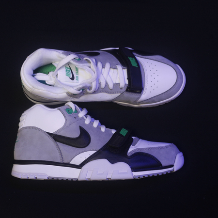 Кроссовки NIKE air trainer US8.5 42 размер.
(Оригинал).