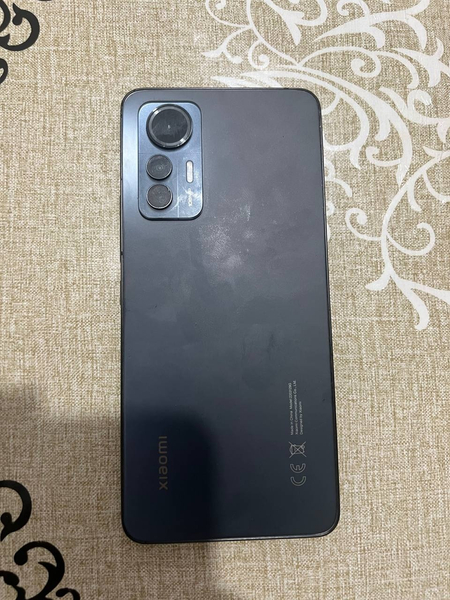 Xiaomi 12 lite 6/128 и INFINIX HOT 40 I 8/128