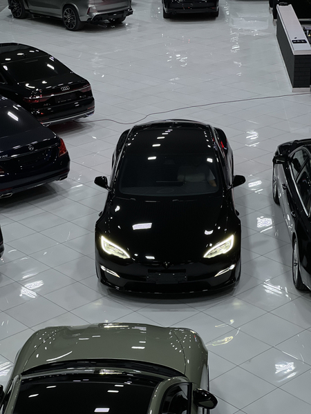 Tesla S Plaid в Ташкенте