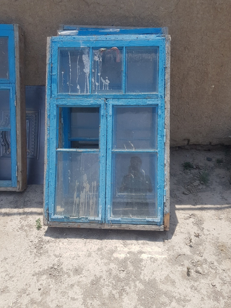 Derazalar sotiladi 150.000 mingdan