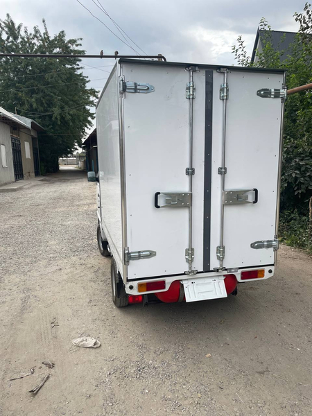Damas Labo yengi
