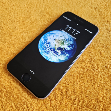 Iphone 6 sotiladi