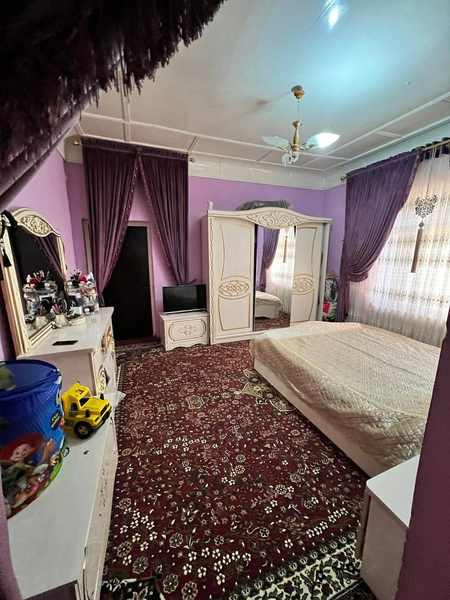 Sirdaryo shahar Bunyodkor MFY (S.Raximov)da 15 sotx uy