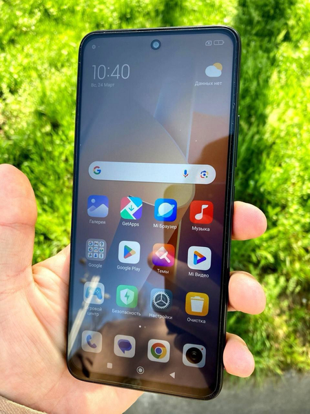 Redmi 12  8/256 Gb srochna sotiladi