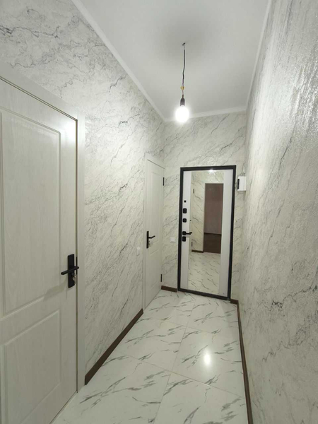 Продается новая квартира Чиланзар 11 квартал  Аль Хорезми 2/2/4 47м²