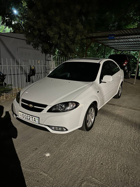 Chevrolet Gentra 2022 A/T