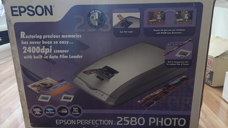 Сканер EPSON PERFECTION 2580 Photo
