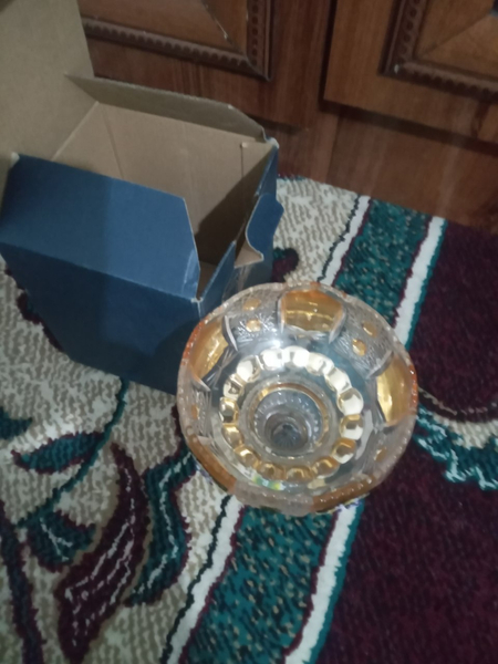 Bagema 6ta chak chuqlaniki 1ta meva bita shkalatiki bor