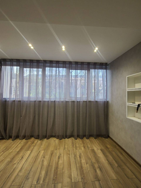 Продается 80м² ул.Бабура 3/3/13 ор-р Аэропорт,корзинка