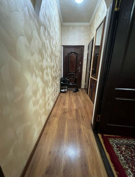 Продам Квартиру Ялангач 2в3/1/4.  50м2. Зеркалка