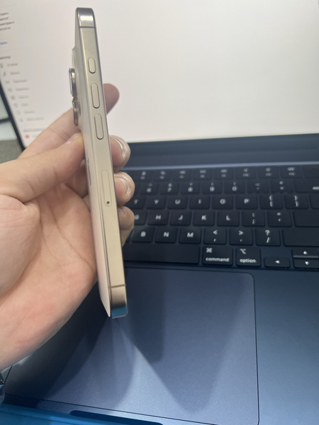 16 pro 256GB desert titanium new
