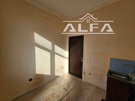 2 xonali 60m² 4-qavat sotiladi.