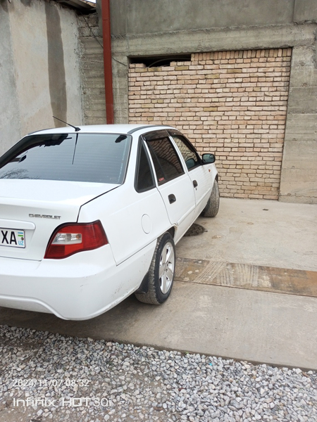 Nexia 2 sotiladi
