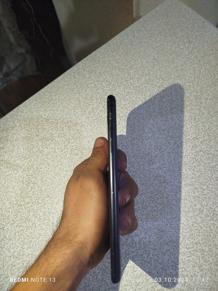iPhone 7+ 32 gb sotiladi