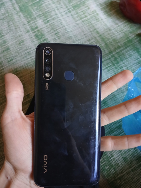 Vivo Y19 128/4 gb
