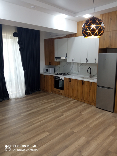 Продается СВОЯ 3х кмн. Ц4 Кепарис