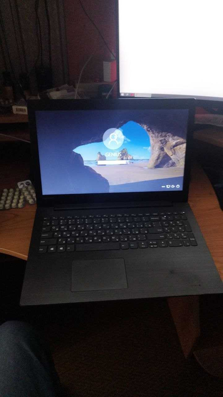 Продам ноутбук Lenovo IDEAPAD 330-15IKB