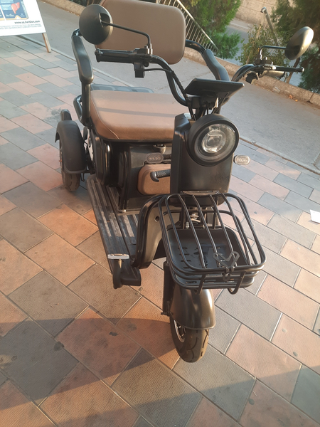 Mototsikl sotiladi elektra