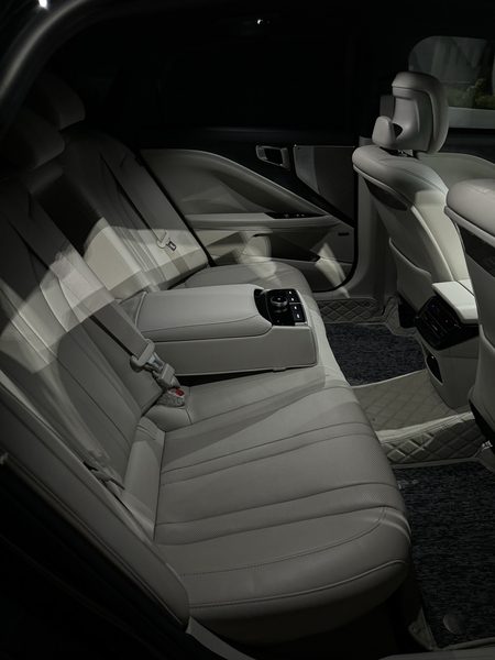 KIA K8 Signature 2023