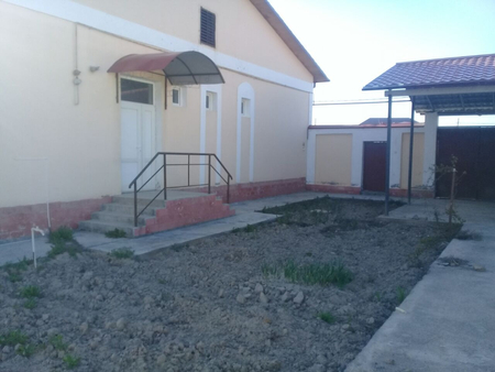 Namunali uy sotiladi