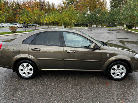 Продам chevrolet lacetti
