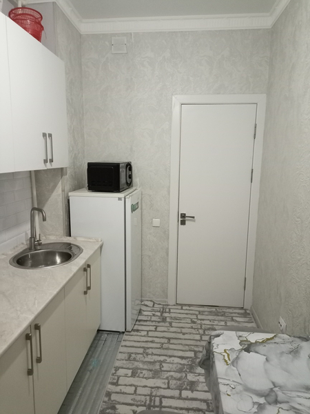 Arenda kvartira Assalom havoda 2 xonali 1 qavatda barcha texnika mebel