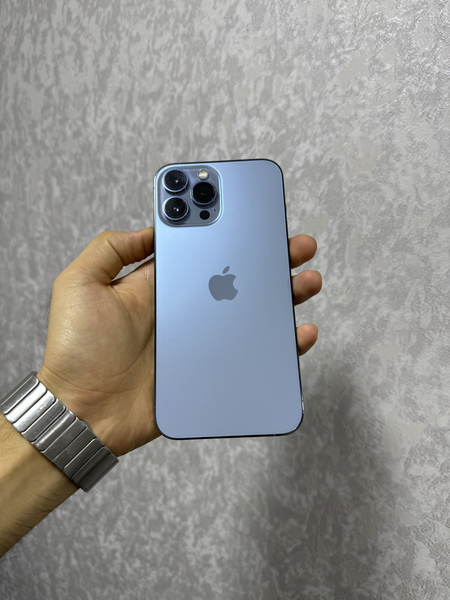 Srochna Iphone 13 pro max 128GB karopka bor