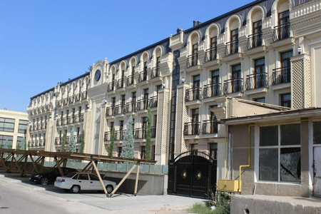 Скульптура,лепнина из глина. Фибробетон.