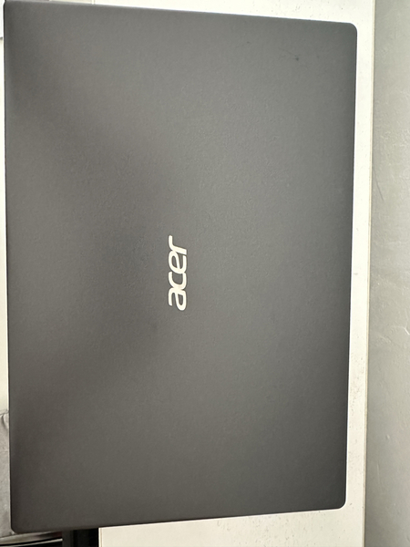 Acer aspire i5/8/1Tb/2Gb Nvidia
