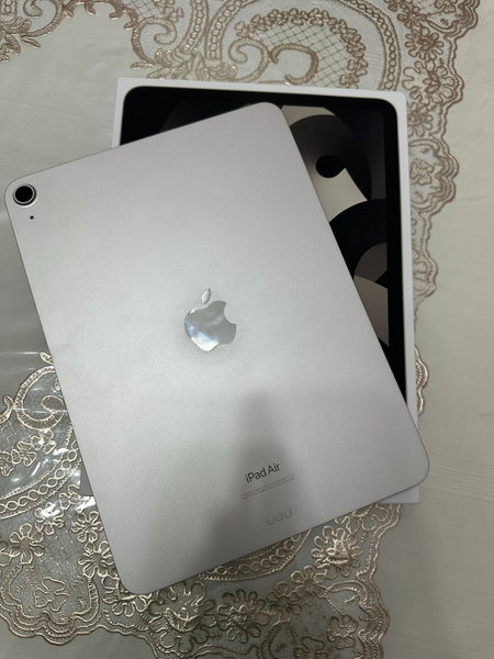 iPad Air 5, 64 ГБ, Wi-Fi, Starlight +чехол+защитное стекло