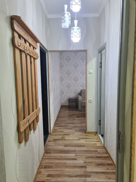 Сдаю 2/4/4 Ялангач,академ городок