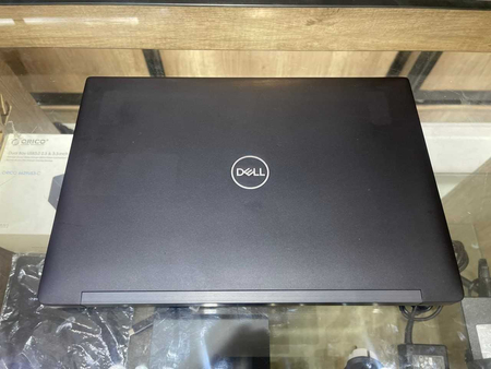 DELL Latitude 7390 intel Core i7-8650U vPRO озу16гб хард256ssd
