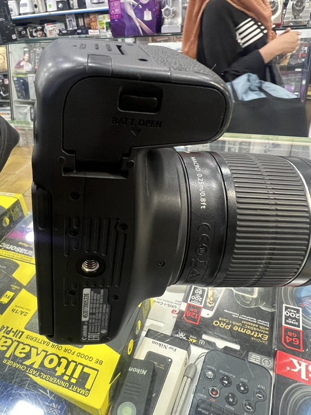 Prodayotsa canon 800d