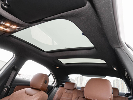Mercedes Benz A200L Fashion