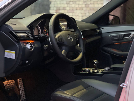 Mersdes Benz W212 E63